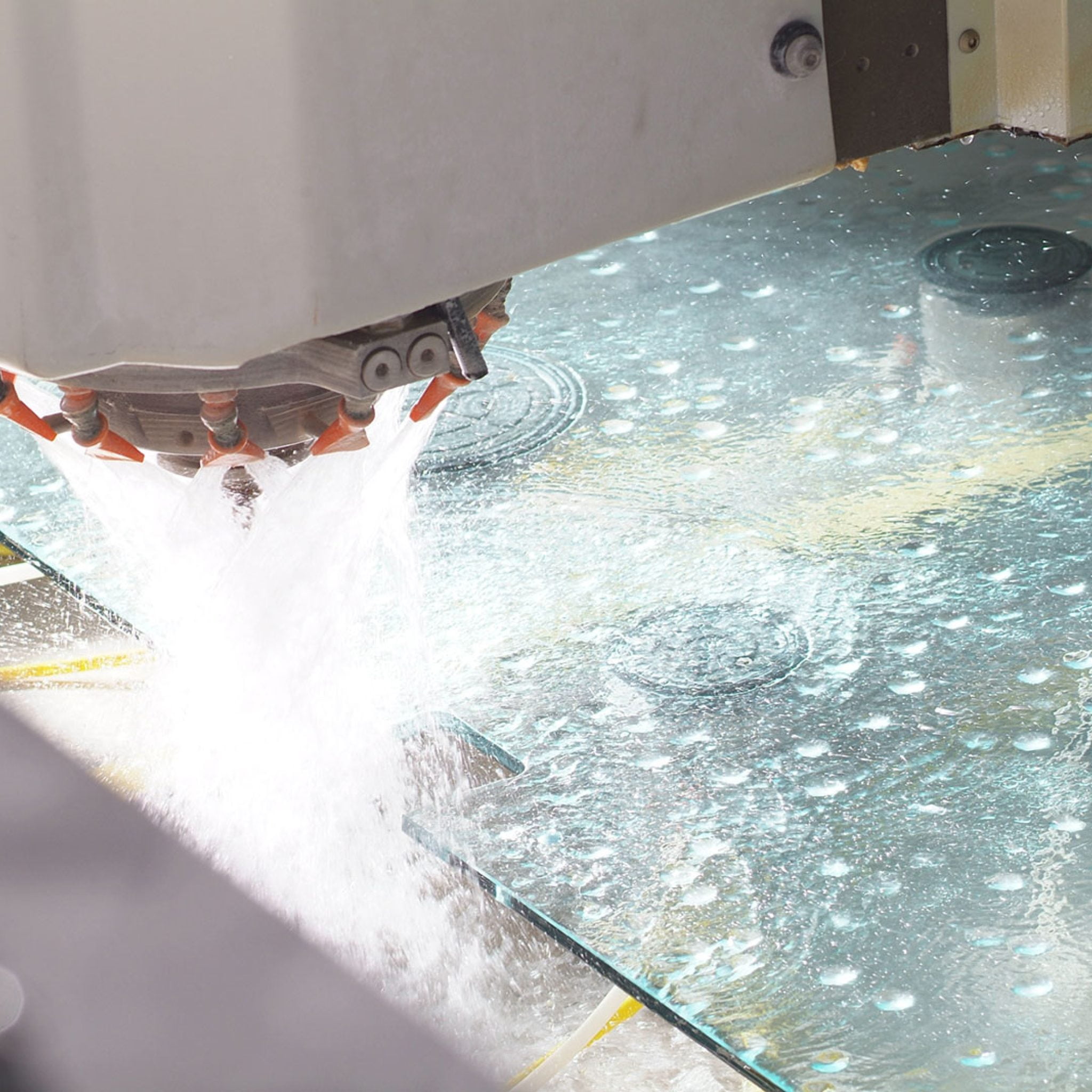 Stiklo grūdinimas - Grūdintas stiklas - Stiklita